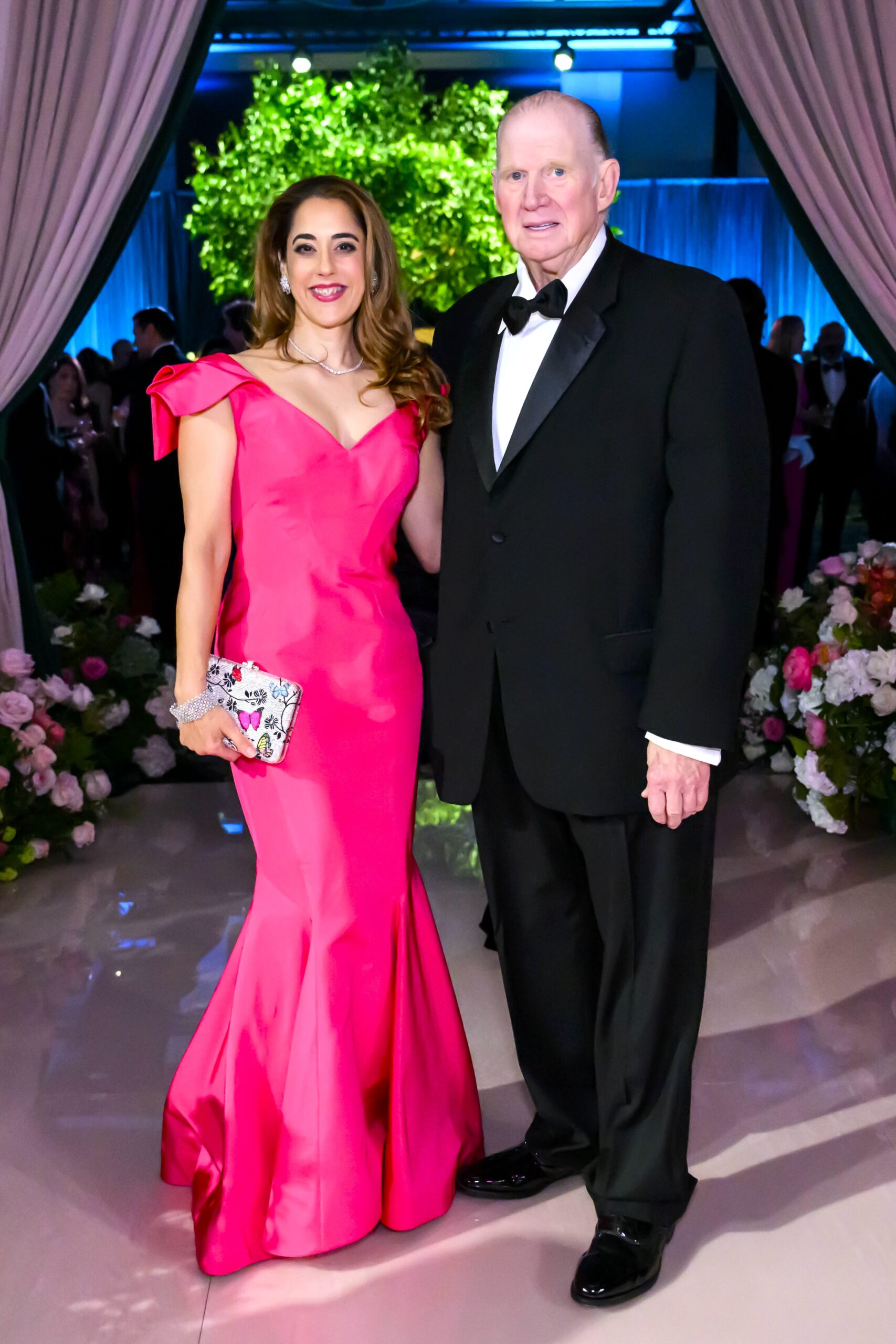 Memorial Hermann Climbs The Highest Gala Mountain In Houston - Curated ...